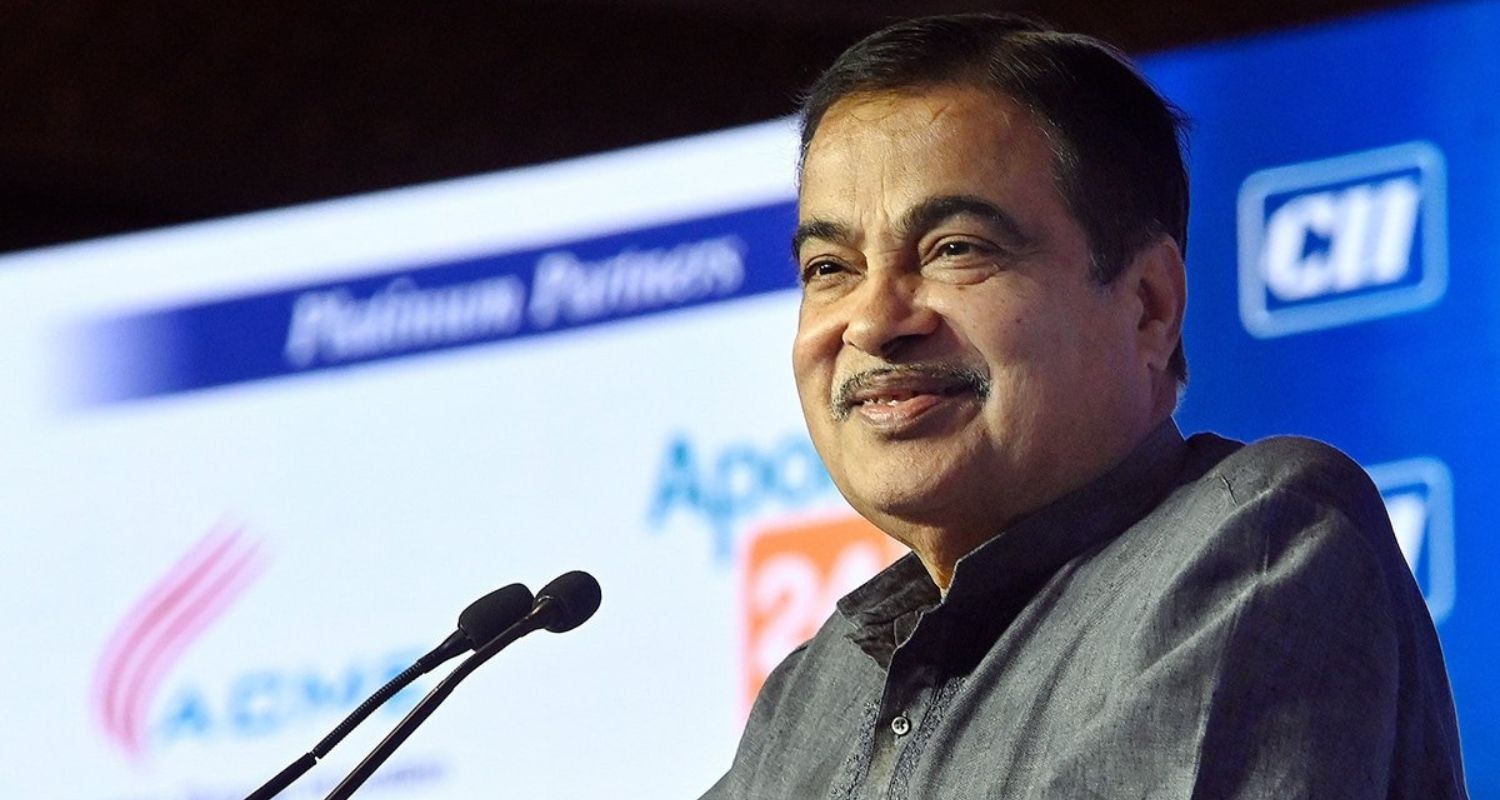Government To Introduce Satellite Based Toll System Saving Time And